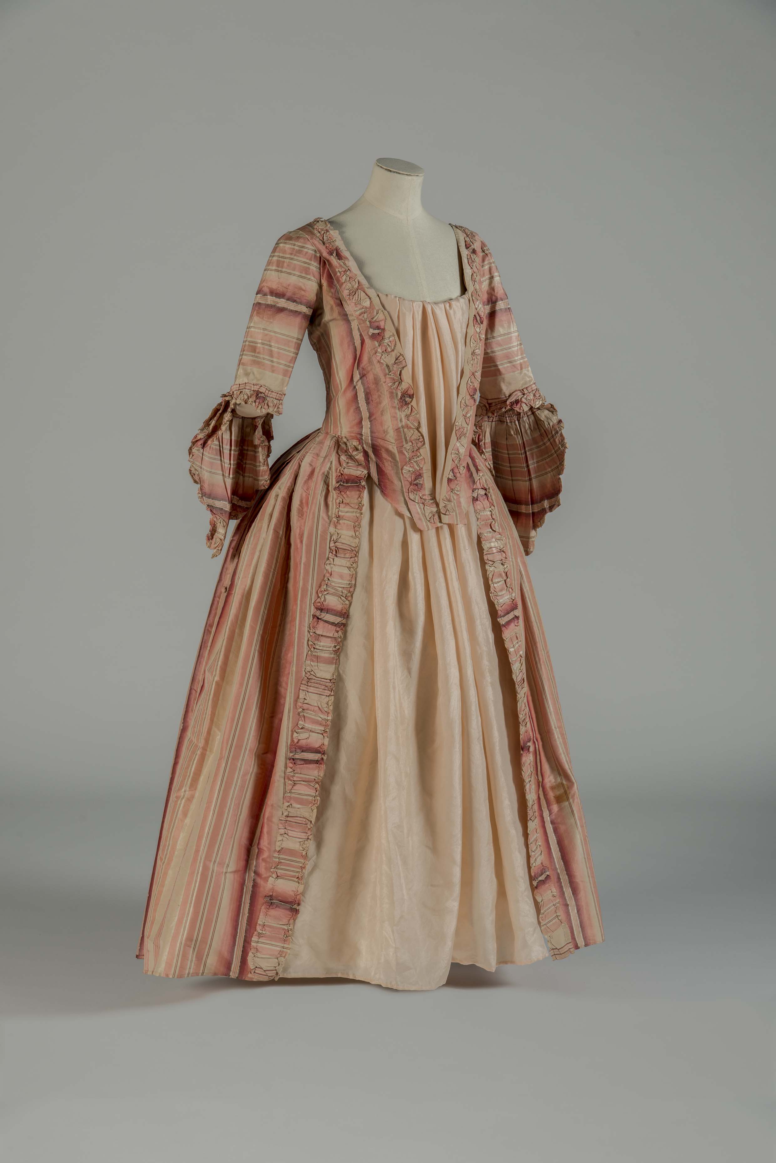 A doll’s-eye view of Georgian fashion – BATH NEWSEUM